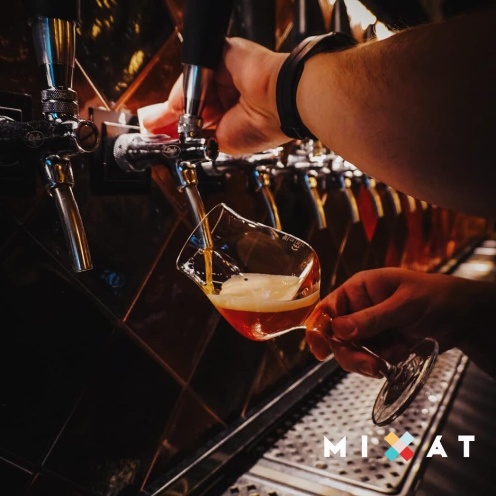 Kezdőlap - www.mixatudvar.hu